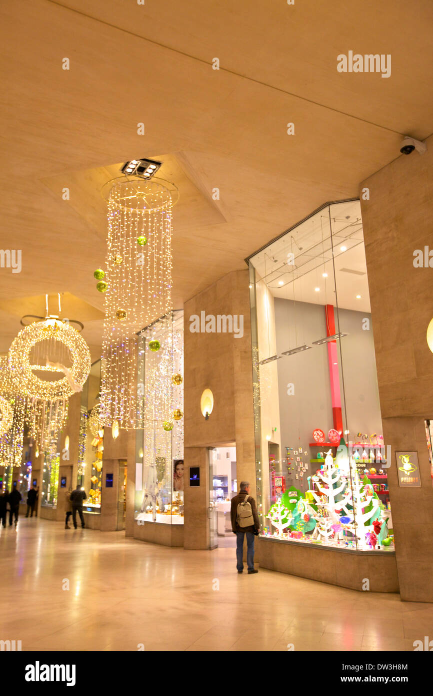 Shopping arcade interior hi-res stock photography and images - Alamy