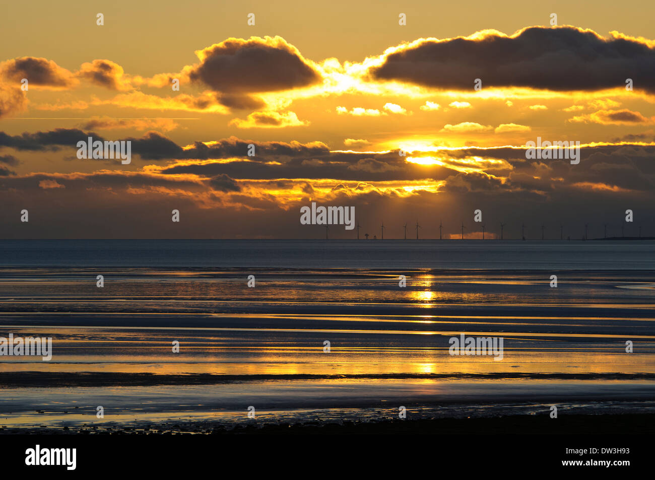 Morecambe bay sunset hi-res stock photography and images - Alamy