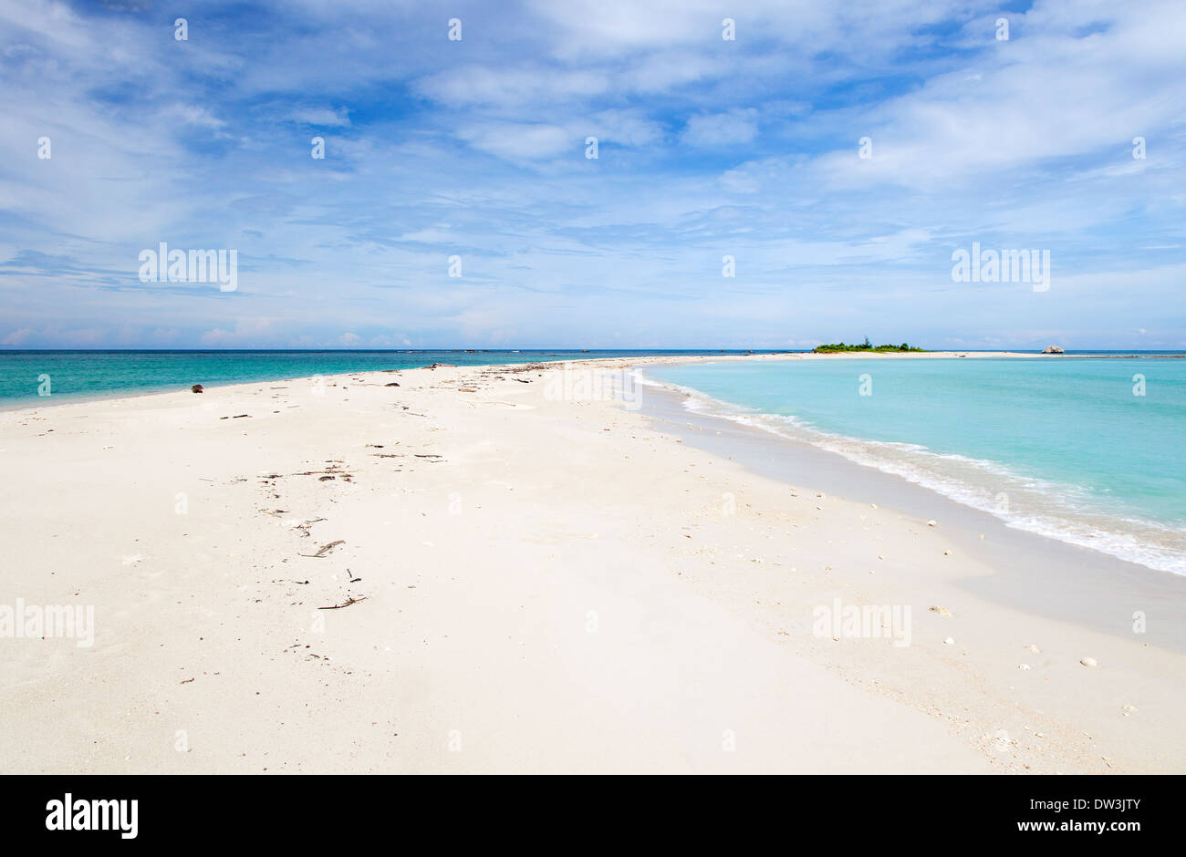 Tiga island national park malaysia hi-res stock photography and images ...
