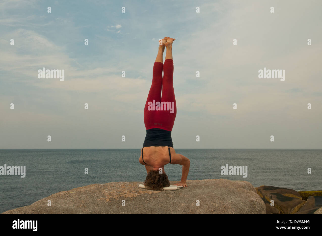 Iyengar Yoga Instructor Demonstrates Sirsasana 2 from back (Inverted ...