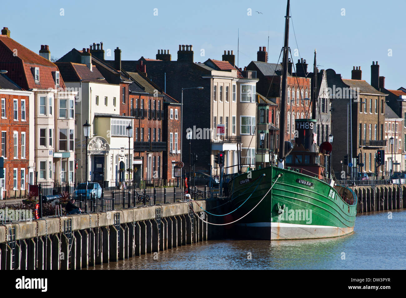 River yare quay hi-res stock photography and images - Alamy