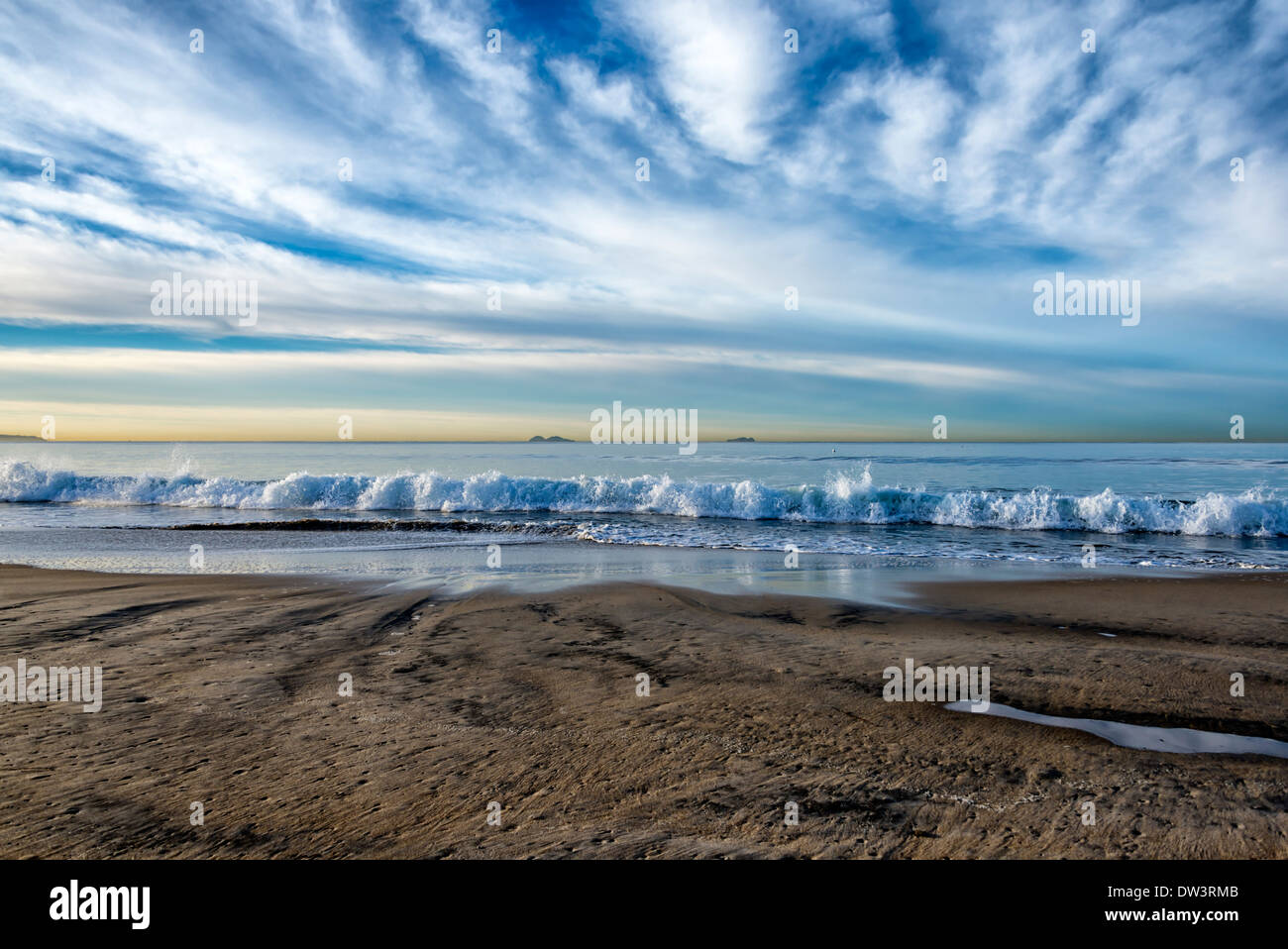 Waves breaking on Coronado Central Beach with clouds overhead. Coronado ...