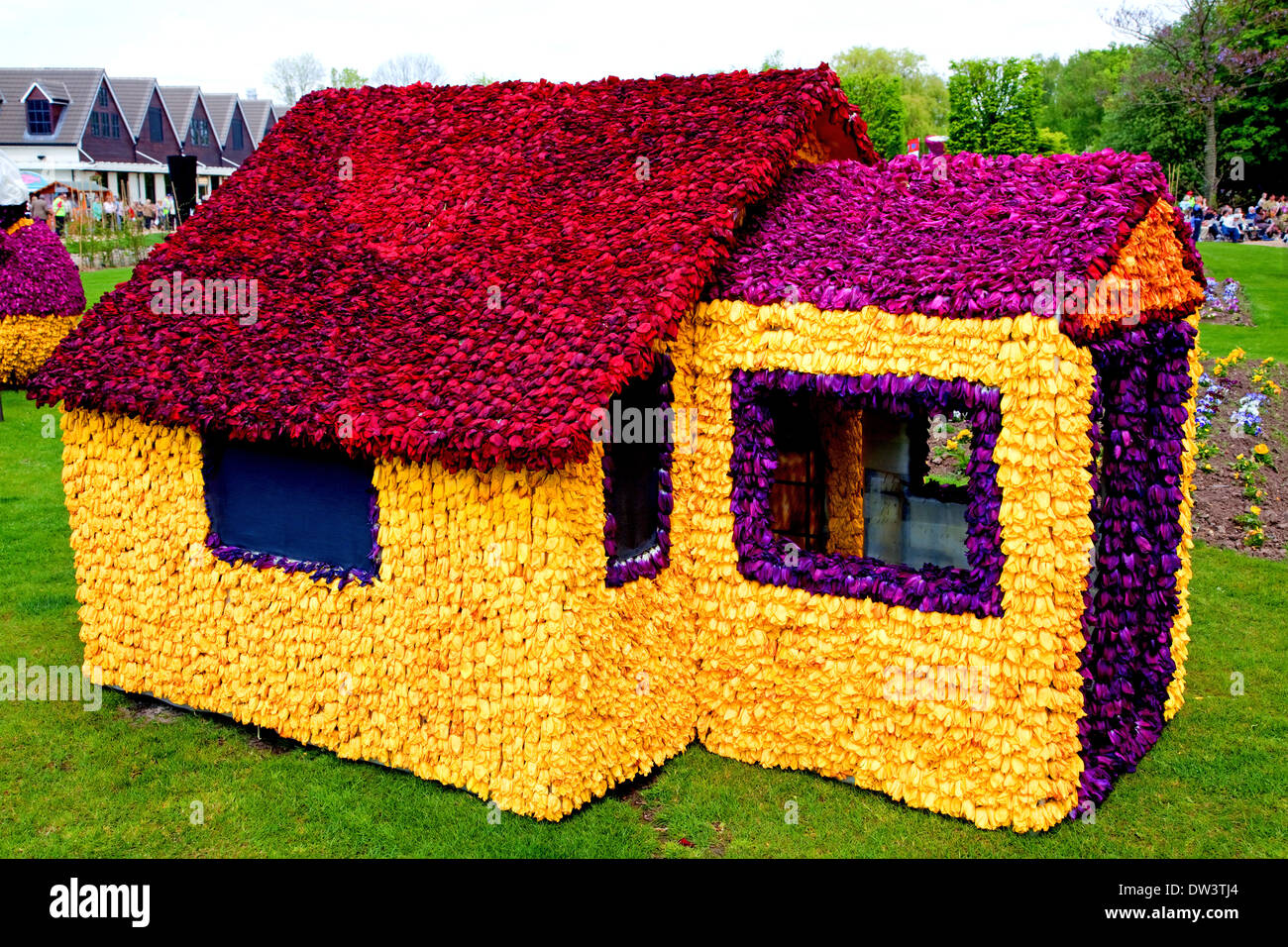 Spalding Springfields Flower Festival and Parade of Floats Lincolnshire ...