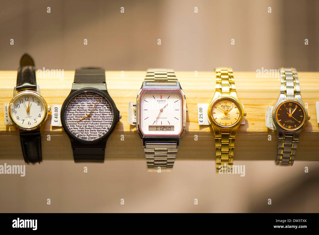 Watches hi-res stock photography and images - Alamy
