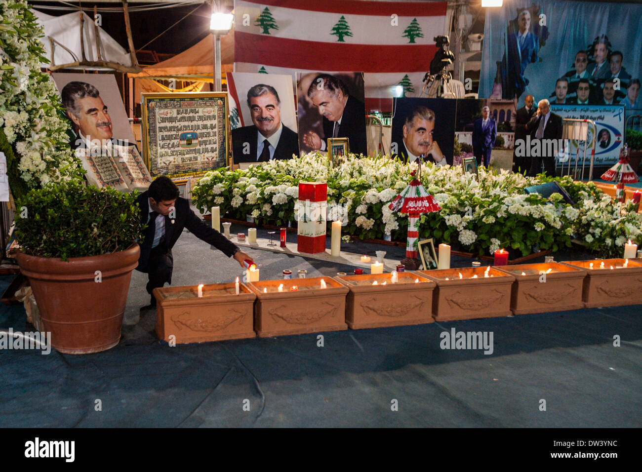 Memorial shrine to Prime Minister Rafik Hariri who was assassinated on ...