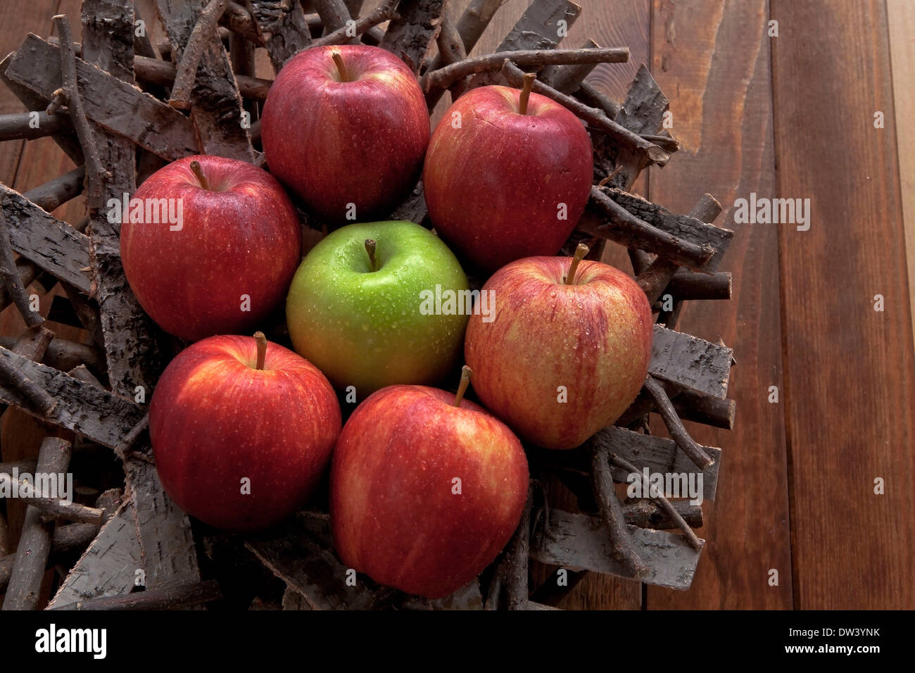 Still life with seven apples hi-res stock photography and images - Alamy