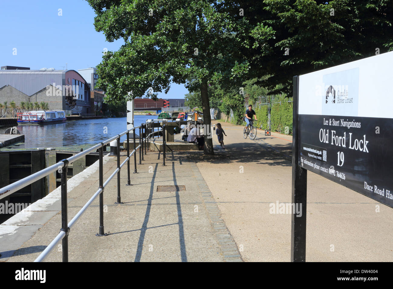 Old ford bow hi-res stock photography and images - Alamy
