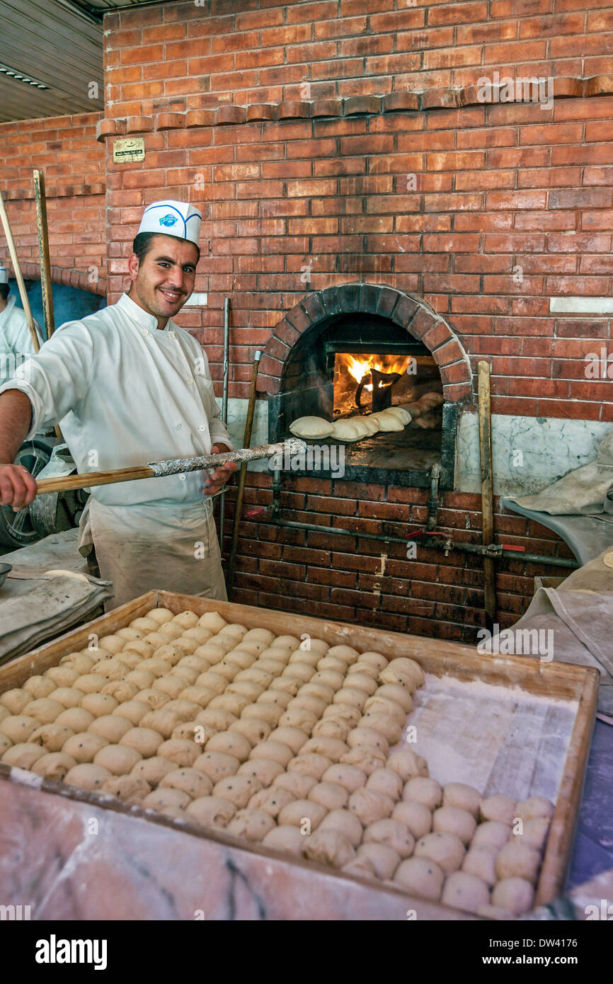 Damascus bread hi-res stock photography and images - Alamy