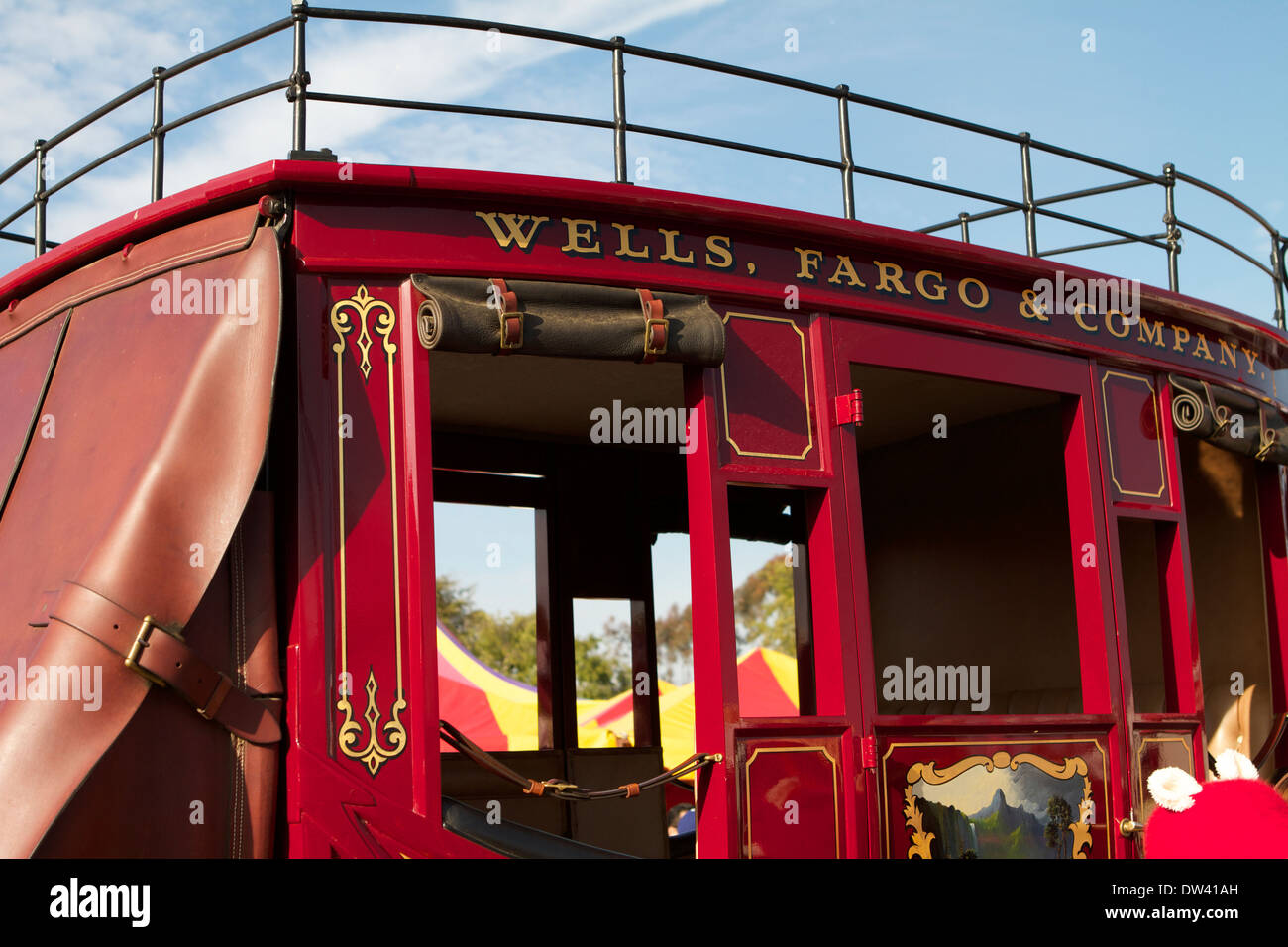 Wells fargo stagecoach hi-res stock photography and images - Alamy