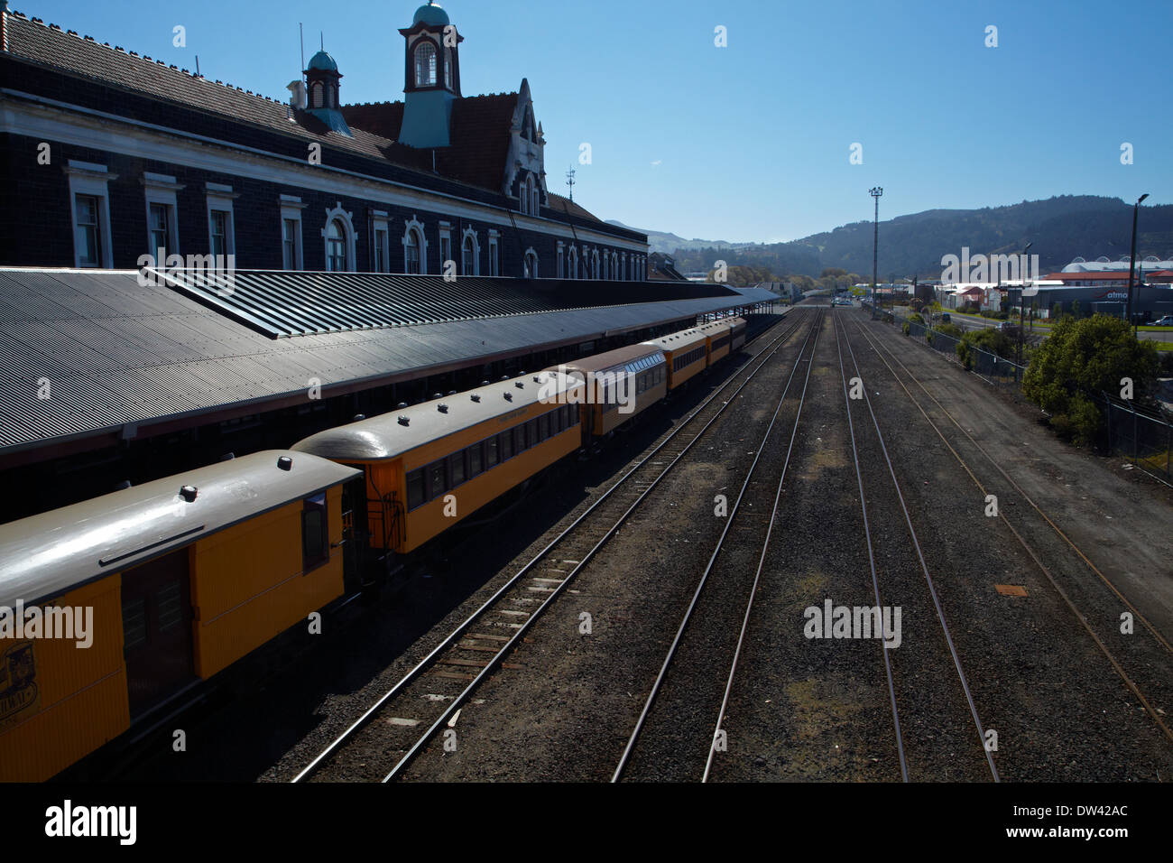 Taieri Gorge Train and Dunedin Railway Station, Dunedin, South Island ...