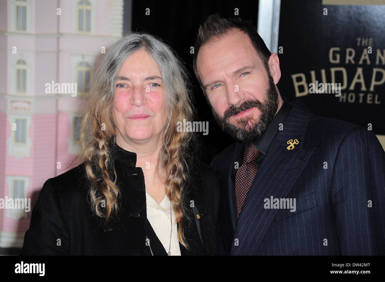 Patti smith and ralph fiennes hi-res stock photography and images - Alamy