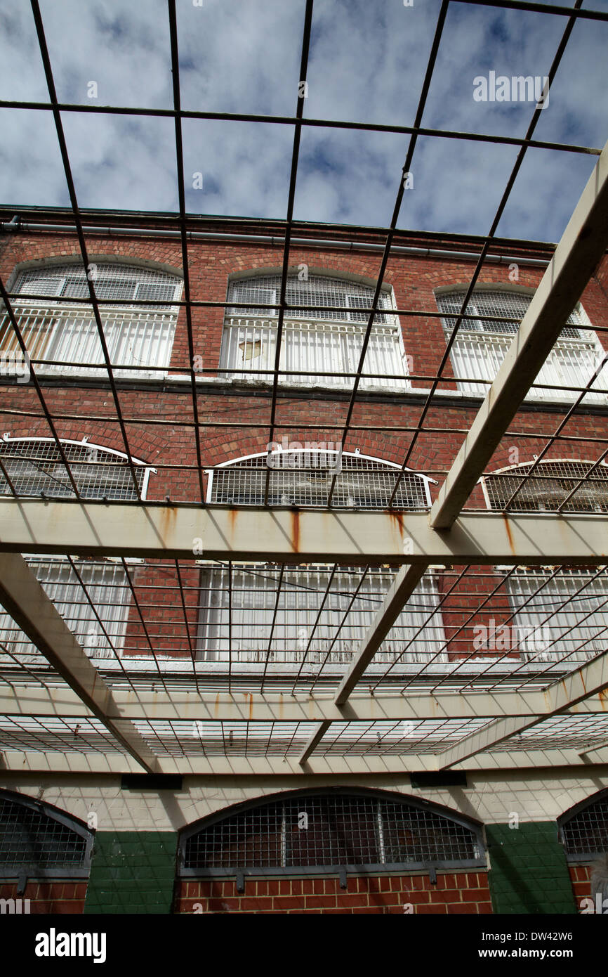 Exercise yard prison hi-res stock photography and images - Alamy