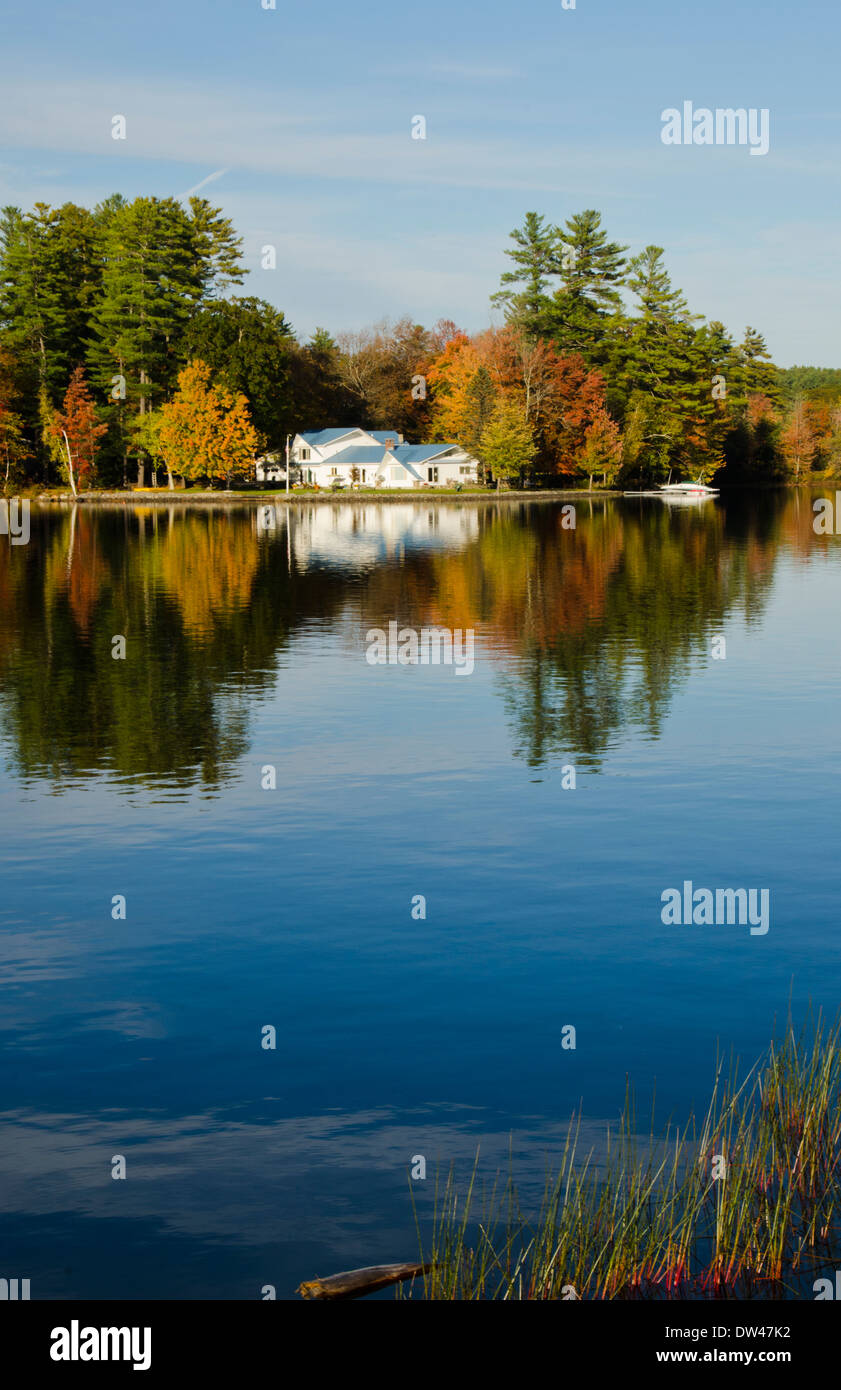Norway Maine beautiful fall scene of Lake Pennasseewassee with summer ...