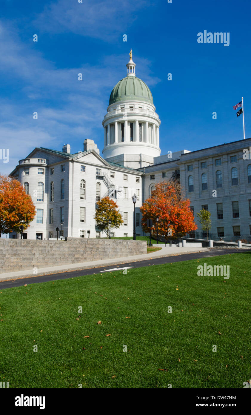 Augusta Maine fall colors Capital Building in government in New England ...