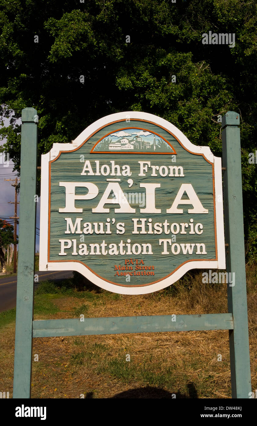 Aloha sign of Paia in welcome to Plantationh town in Maui Hawaii Stock ...
