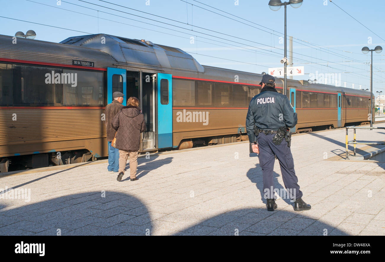 Police station police officer hi-res stock photography and images - Alamy