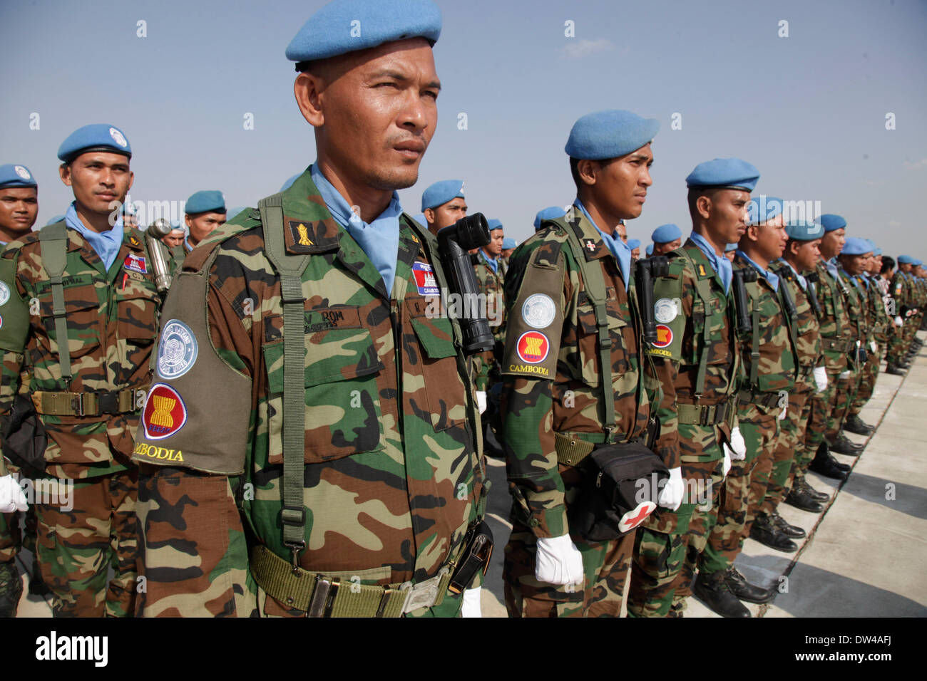 Cambodian troops hi-res stock photography and images - Alamy