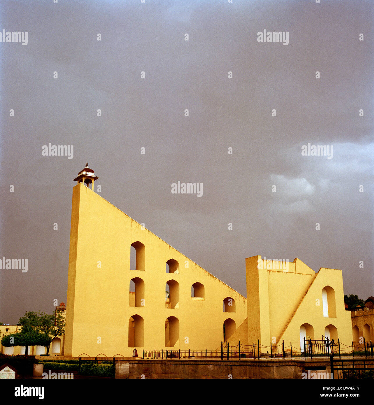 The Samrat Yantra largest sundial at the Jantar Mantar In Jaipur Pink ...