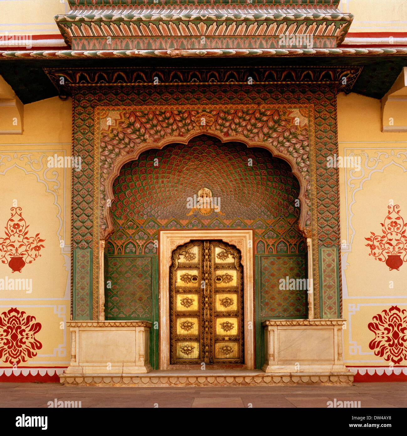 Palace rose gate jaipur hi-res stock photography and images - Alamy