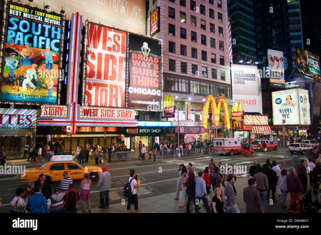1560 broadway hi-res stock photography and images - Alamy