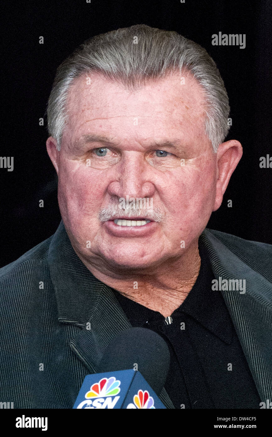 Mike Ditka Legends fight night honoring Mike Ditka held at Chicago ...
