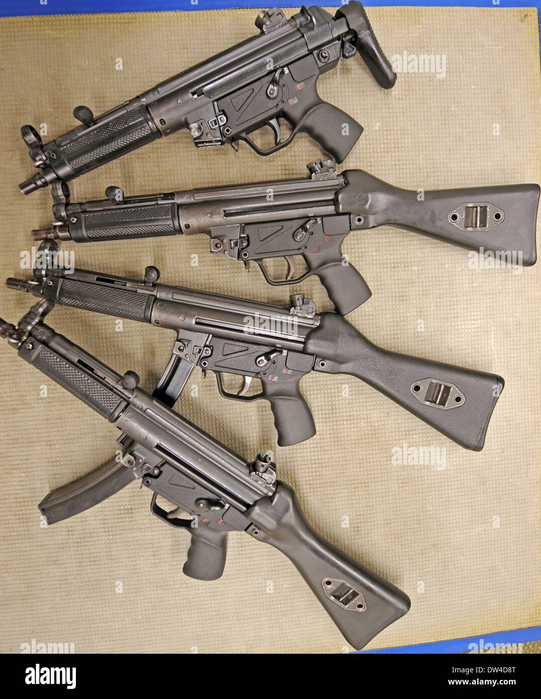 Heckler And Koch Mp5 Stock Photos & Heckler And Koch Mp5 Stock Images ...