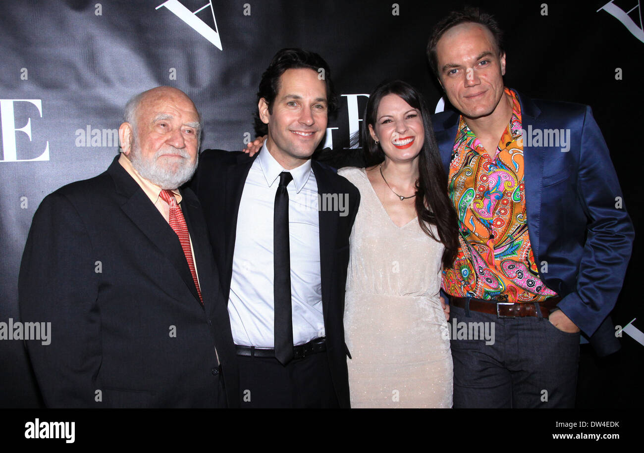 Edward Asner, Paul Rudd, Kate Arrington and Michael Shannon Broadway ...
