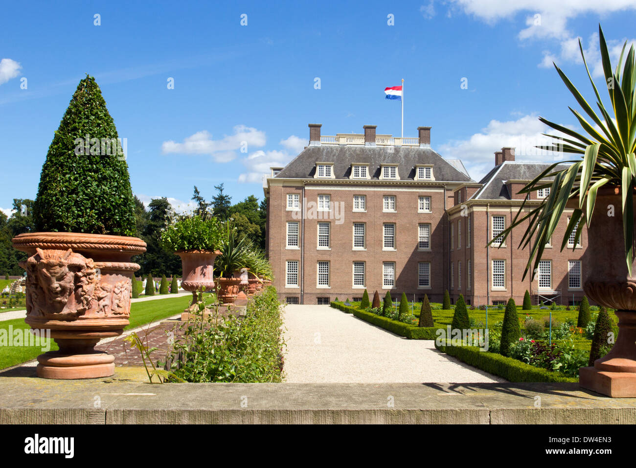 Palace 'het Loo' and gardens. Apeldoorn, The Netherlands Stock Photo ...