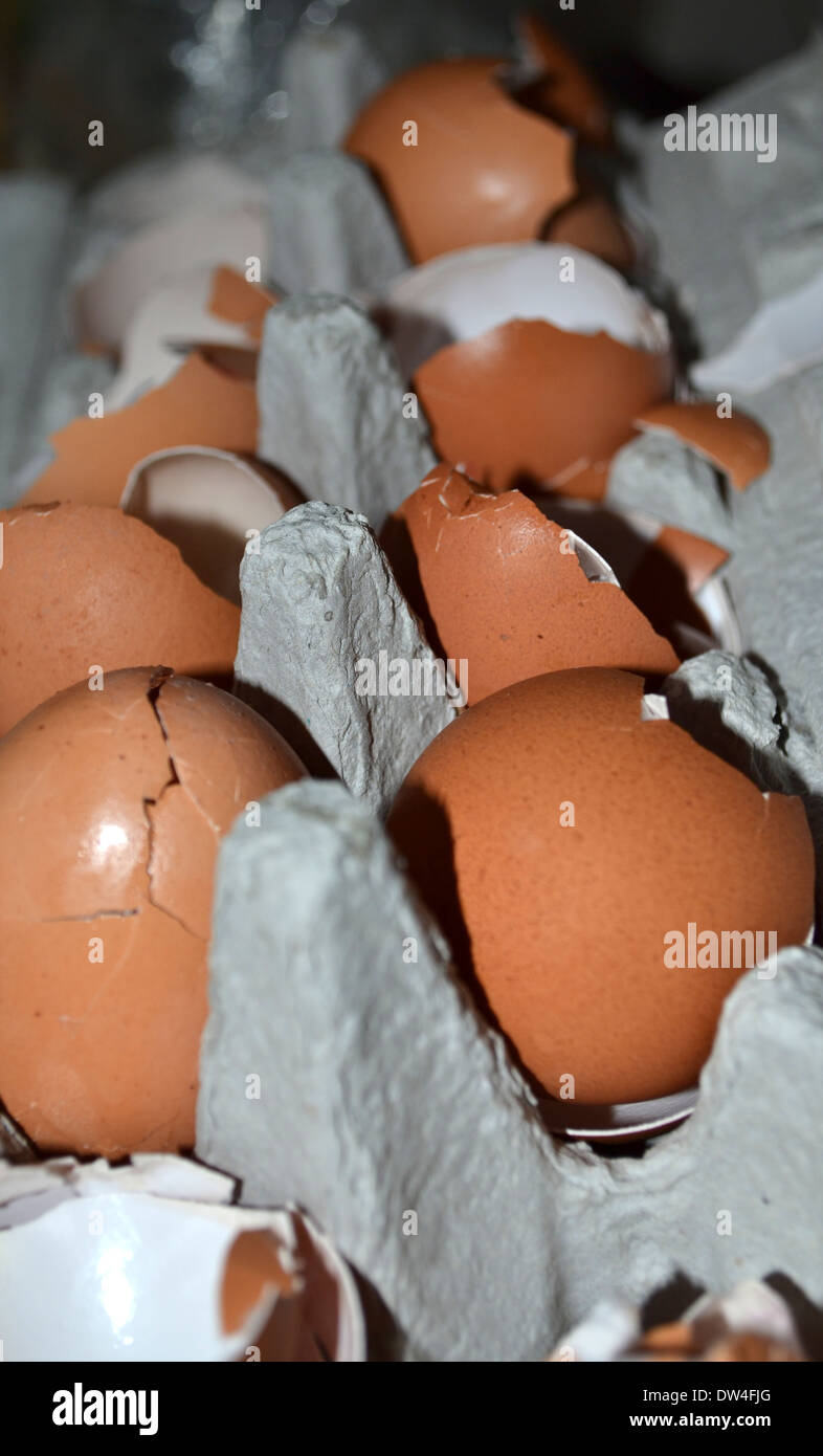 Smashed egg hi-res stock photography and images - Alamy