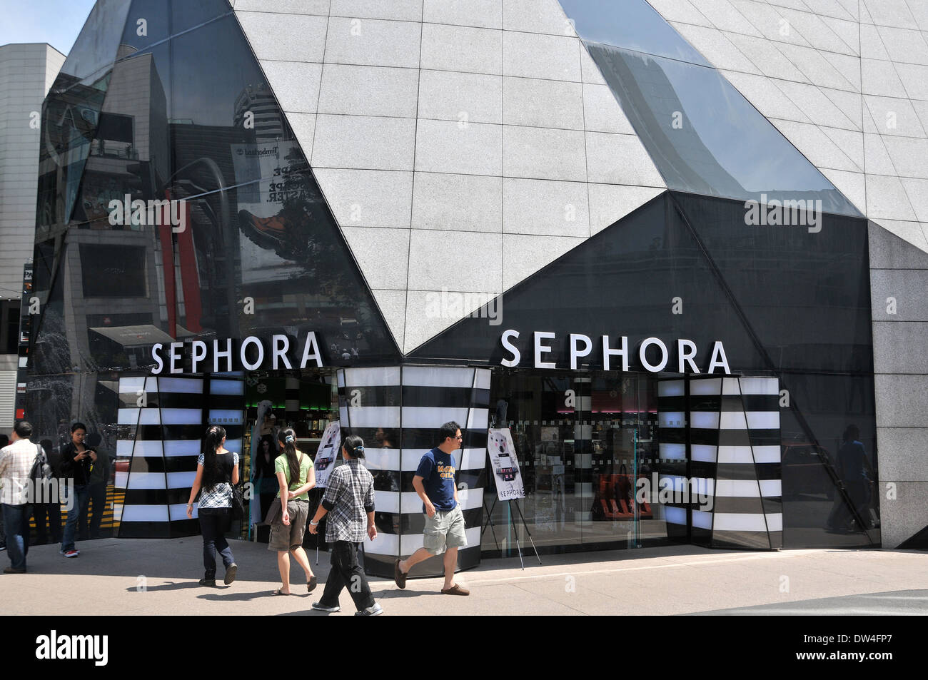Sephora High Resolution Stock Photography and Images - Alamy