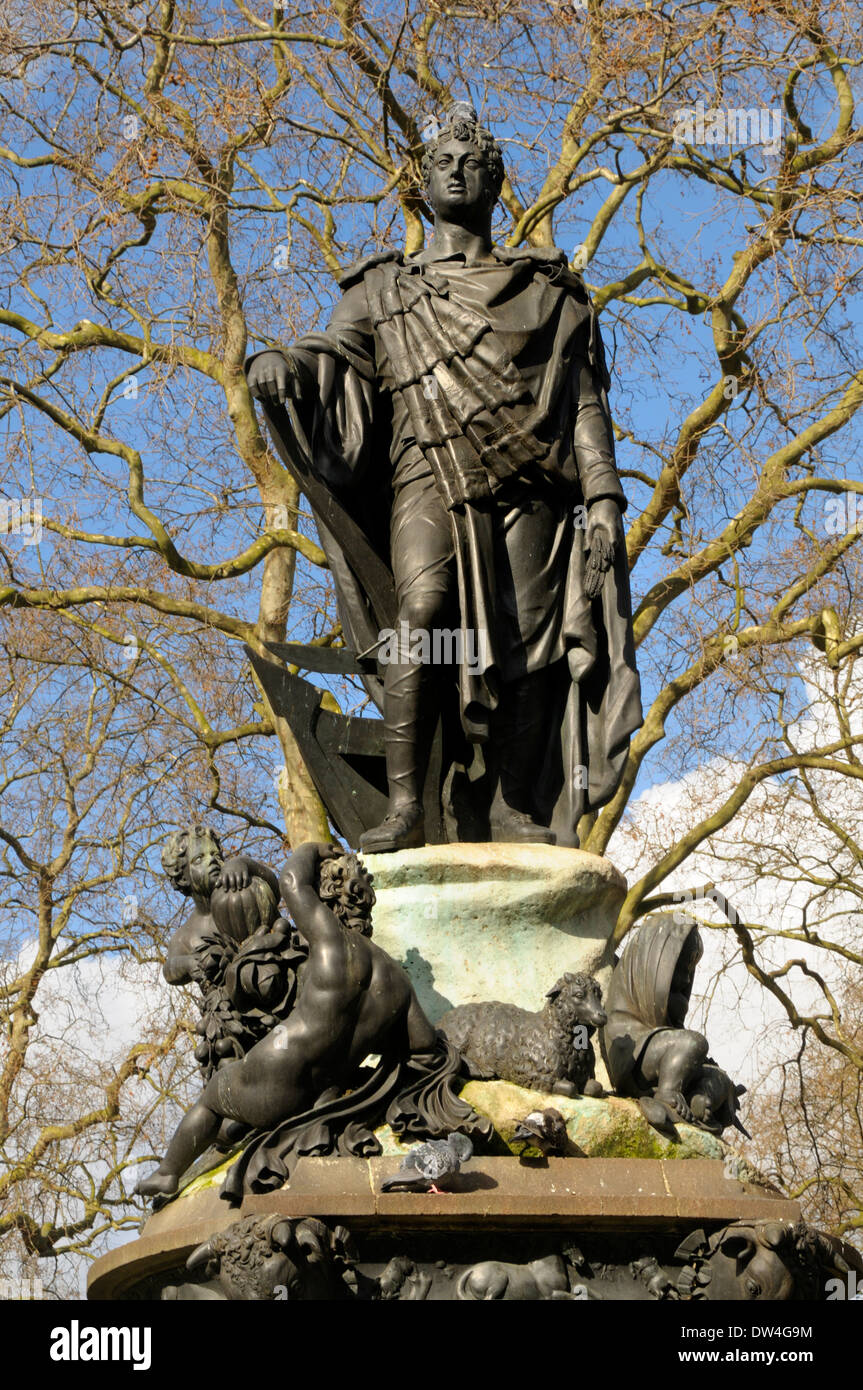 London, England, UK. Statue (1809; Sir Richard Westmacott) of Francis ...