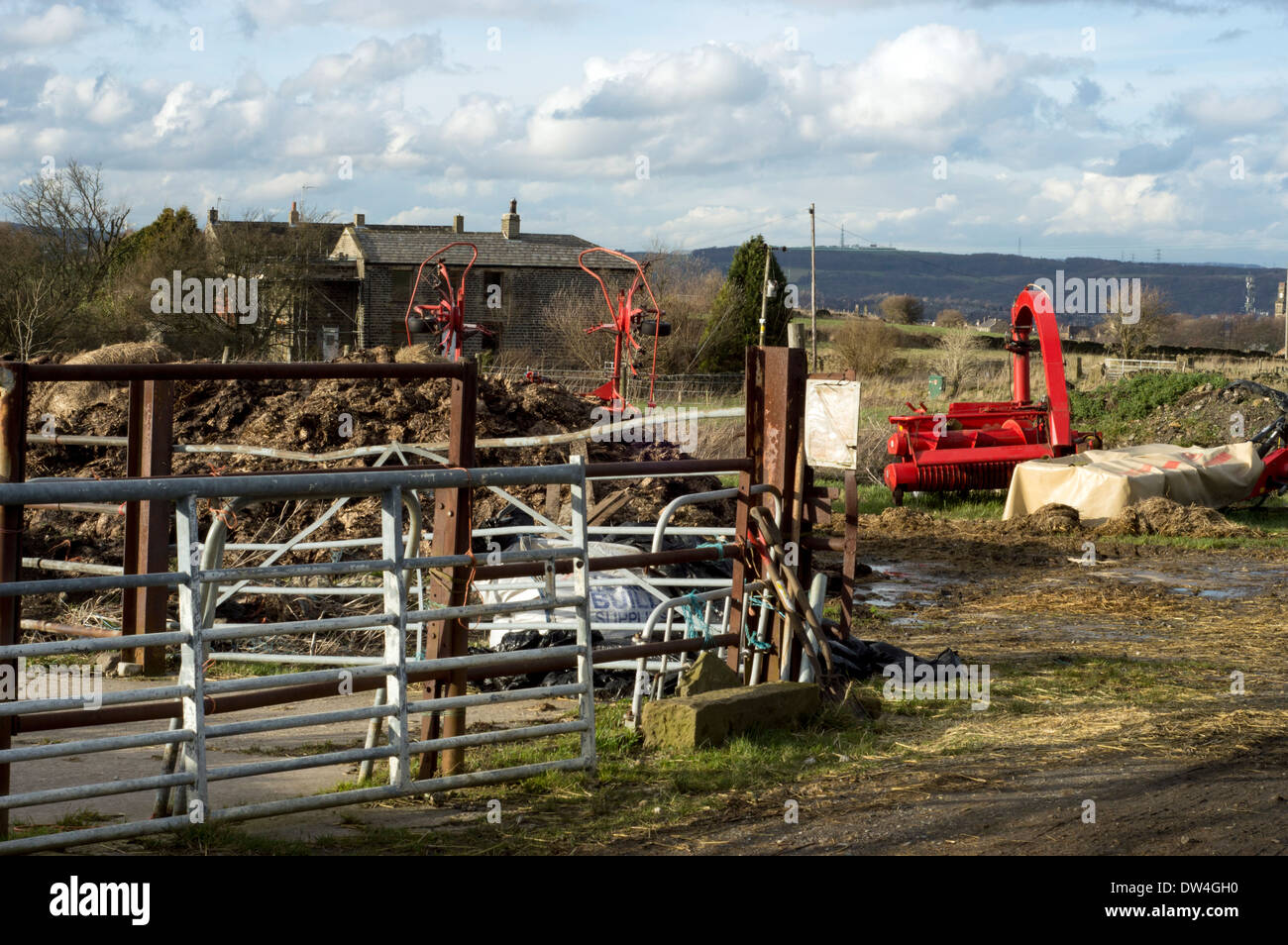 Farm environment hi-res stock photography and images - Alamy
