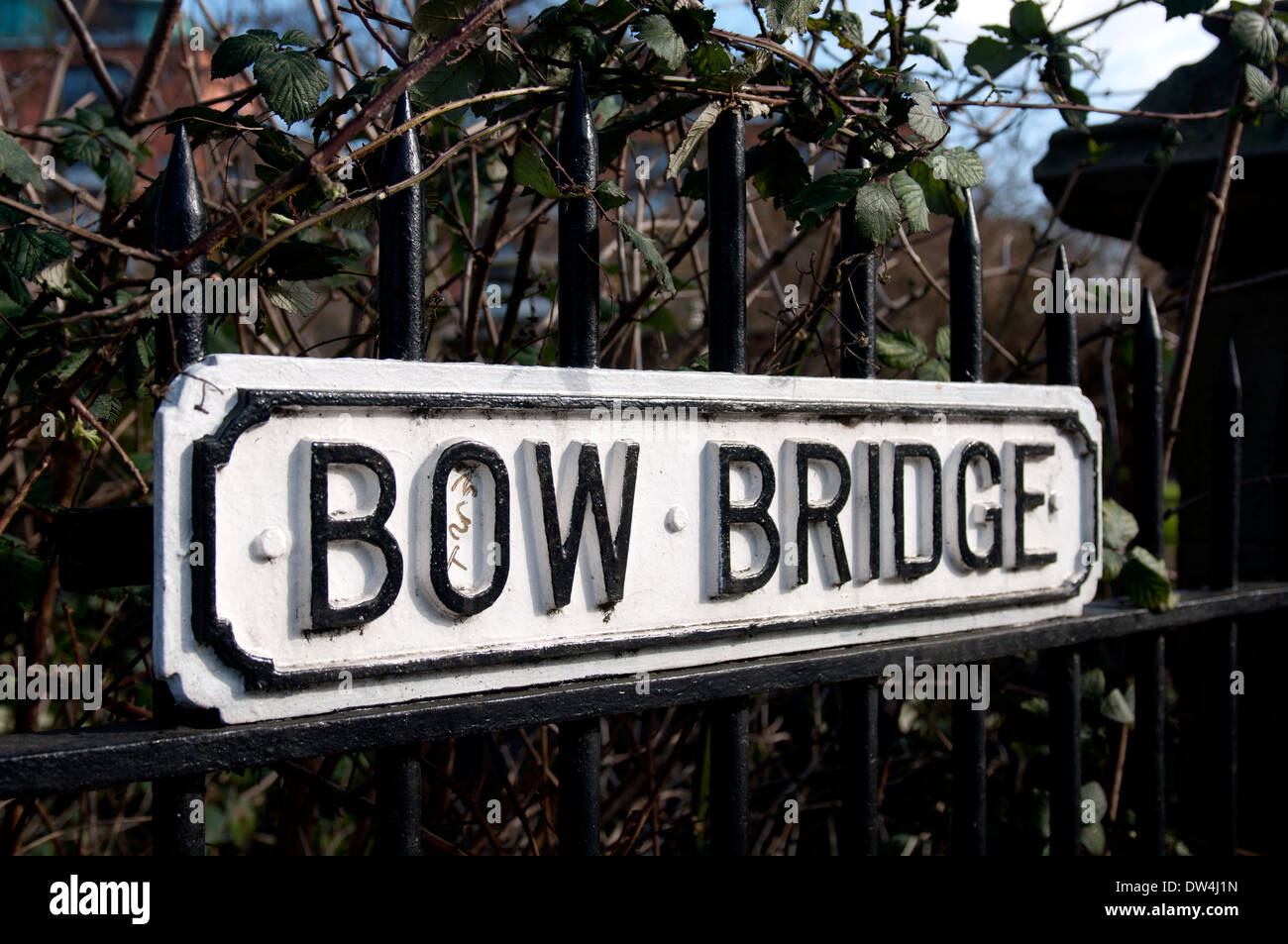 Leicester road sign hi-res stock photography and images - Alamy