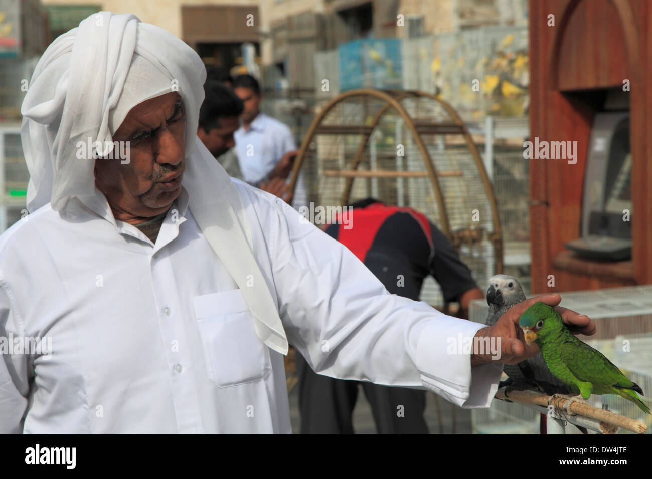 Qatar people hi-res stock photography and images - Alamy