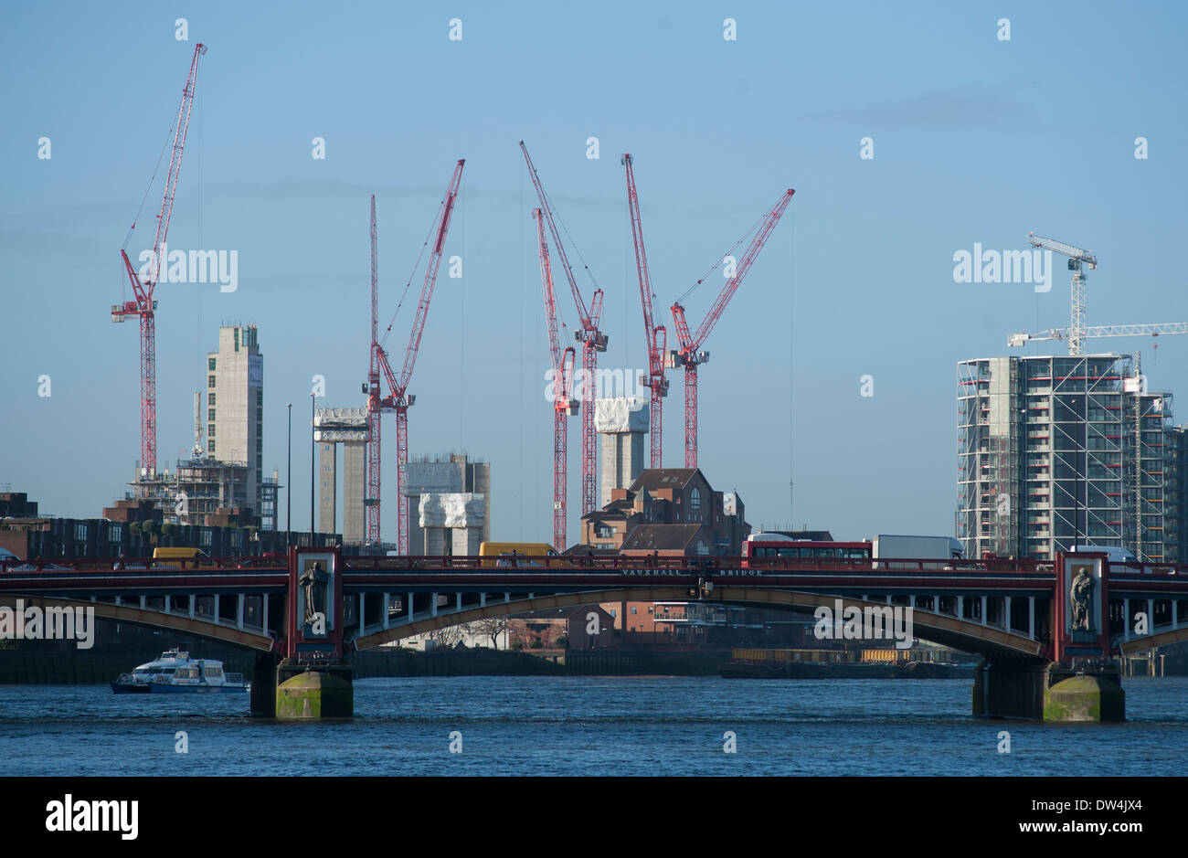 Vauxhall Bridge over the River Thames in central London with ...