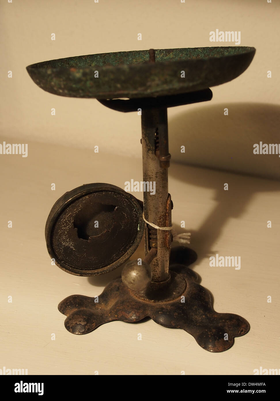 Old photographic equipment, including vintage cameras and photographic ...