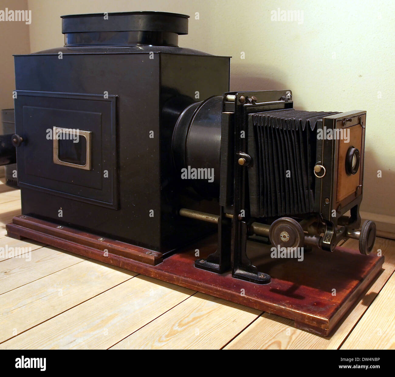 This image shows vintage photographic equipment, illustrating the ...
