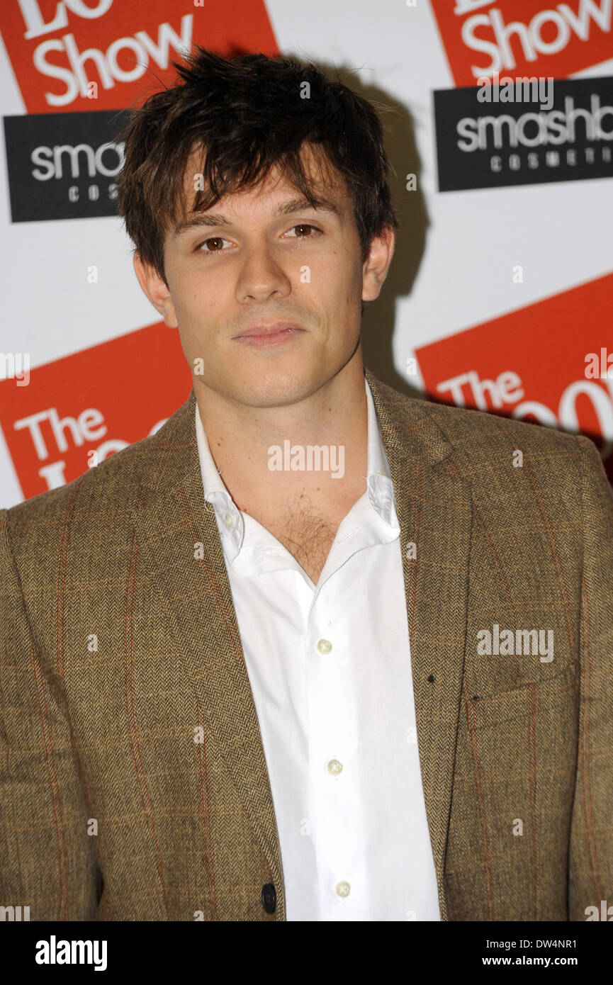 Will Best The Look fashion show in association with Smashbox cosmetics ...