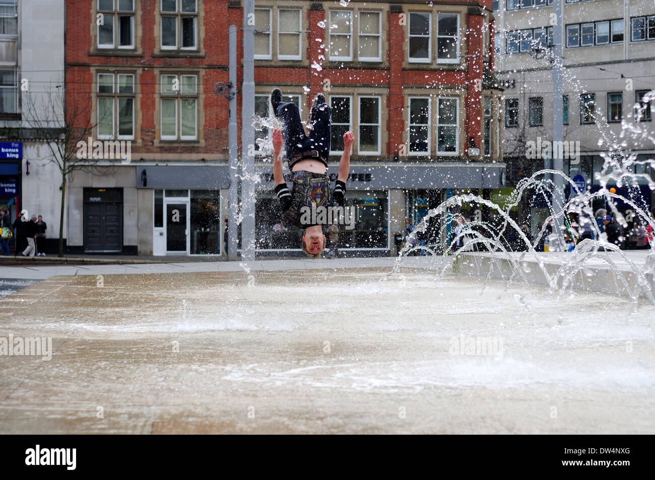 Free-Runner And Street Dancer Stock Photo - Alamy
