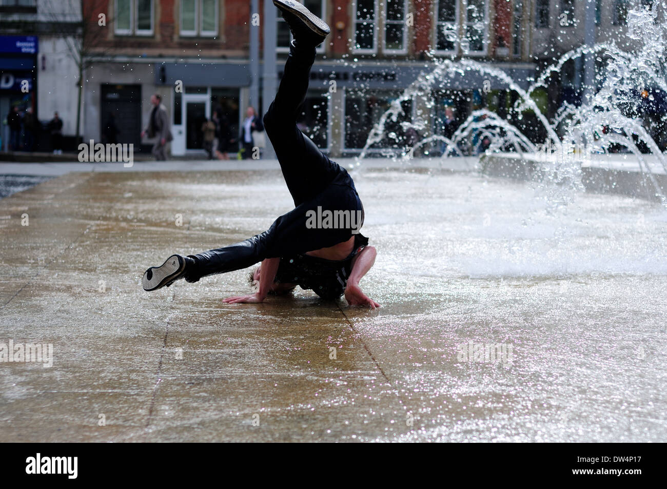 Free-Runner And Street Dancer Stock Photo - Alamy