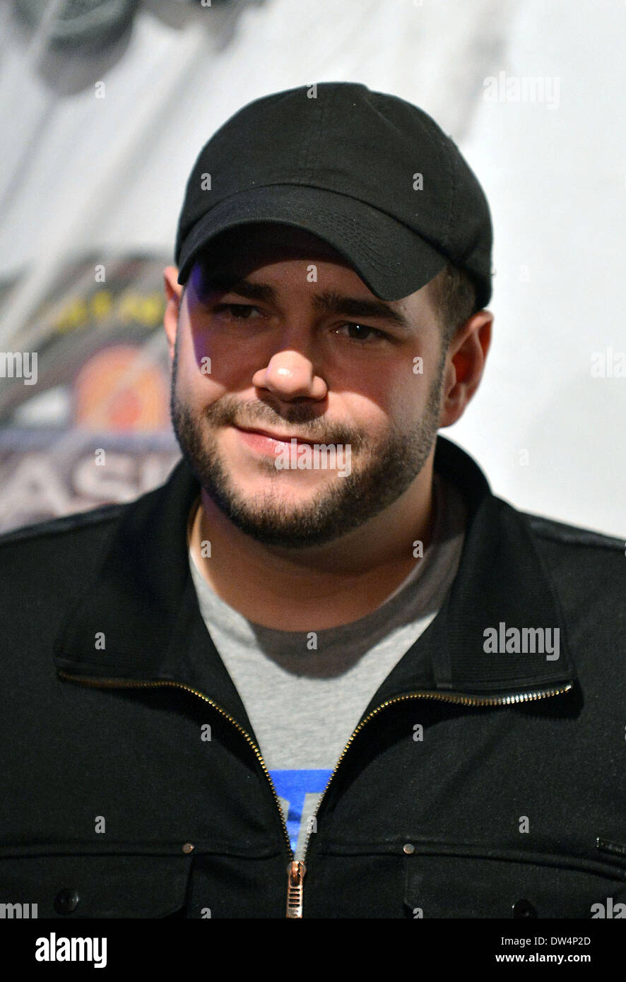 Steve Gonsalves from the hit SyFy TV series 'Ghost Hunters' attends a ...