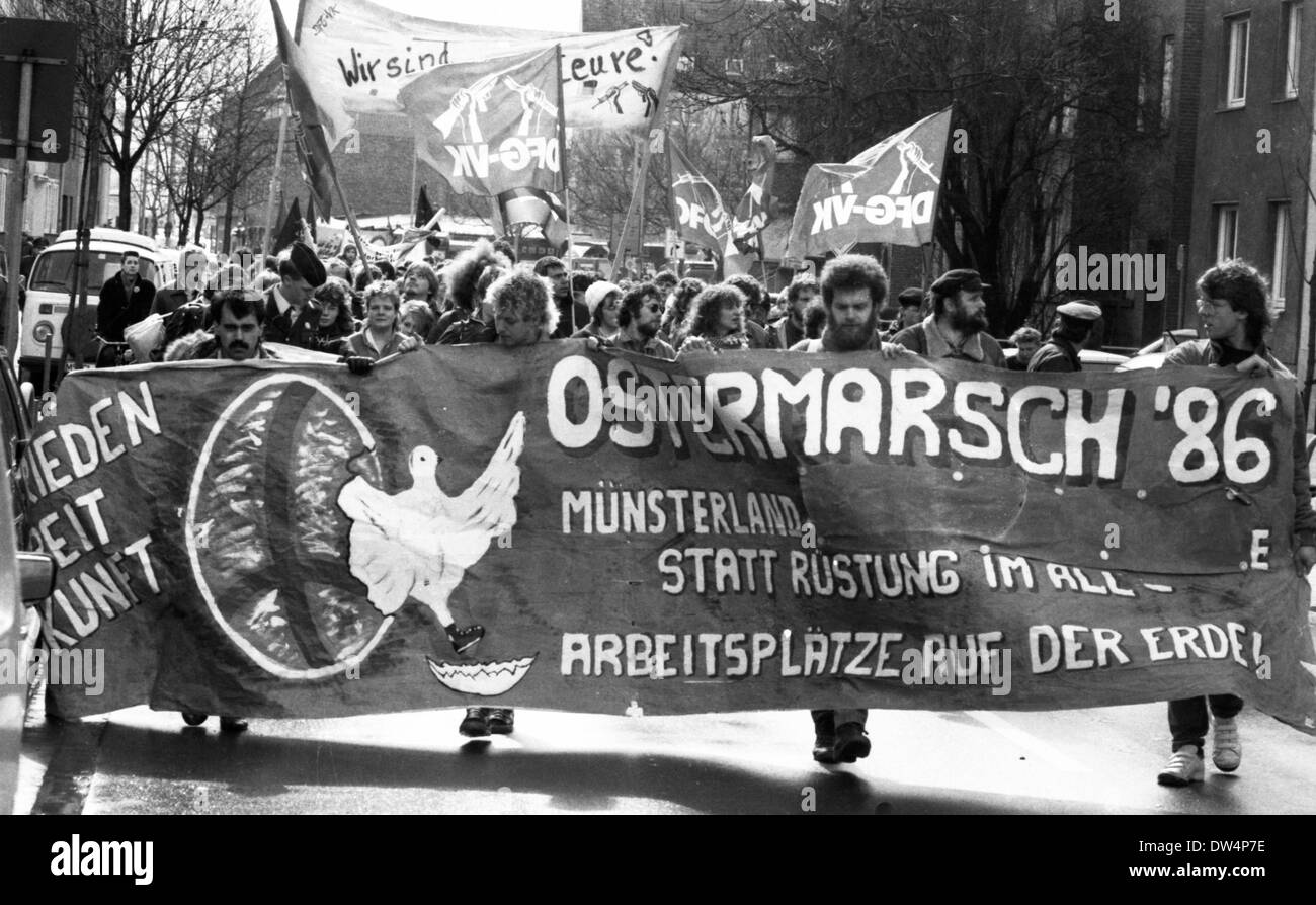 The prelude to the Easter March 1986 was the demonstration on Good ...