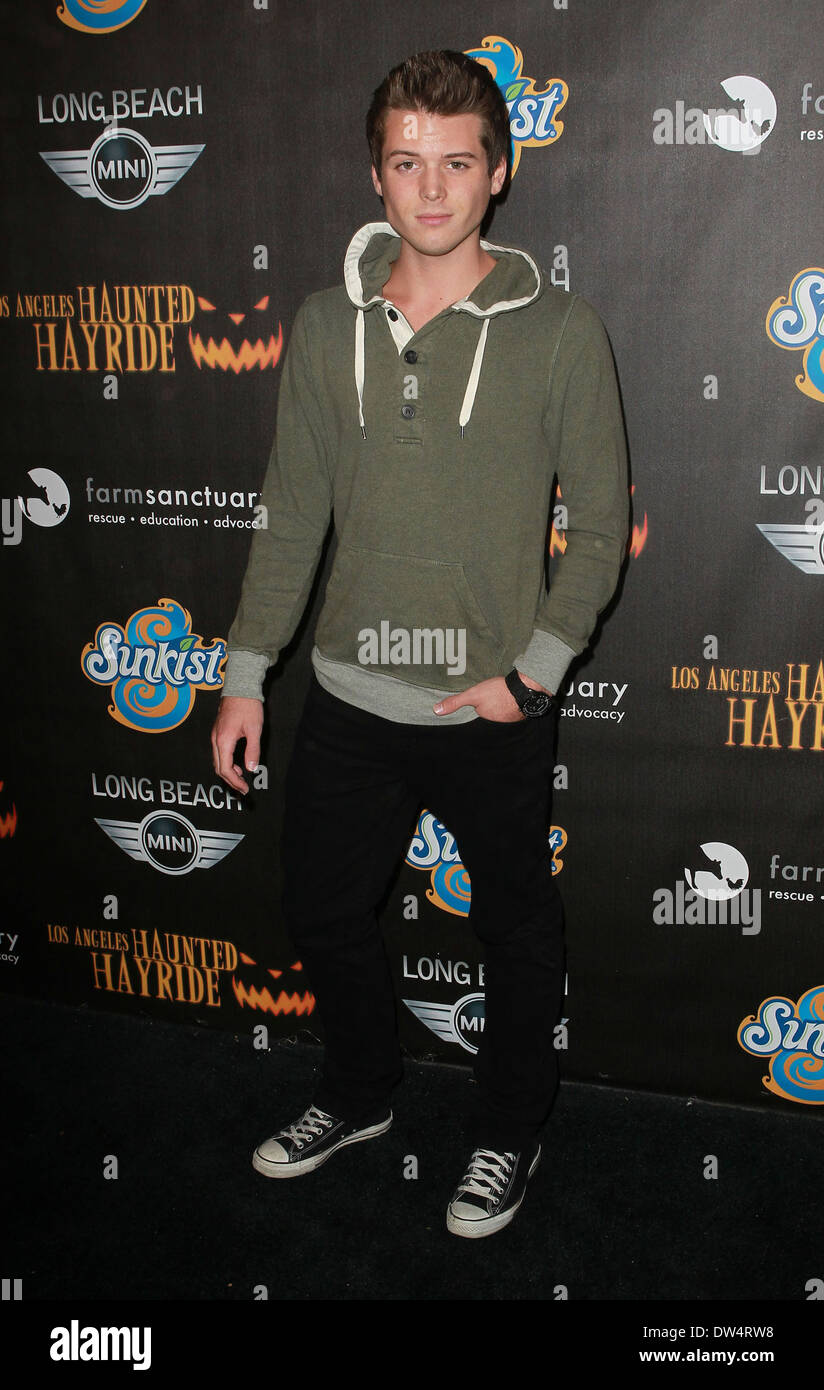 Drew Osborne The 4th Annual Los Angeles Haunted Hayride VIP Premiere ...