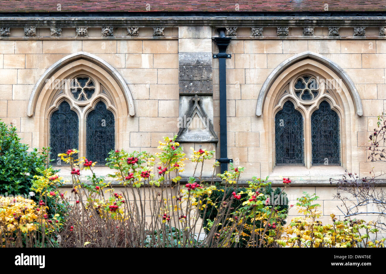 Church window in York, England Stock Photo - Alamy