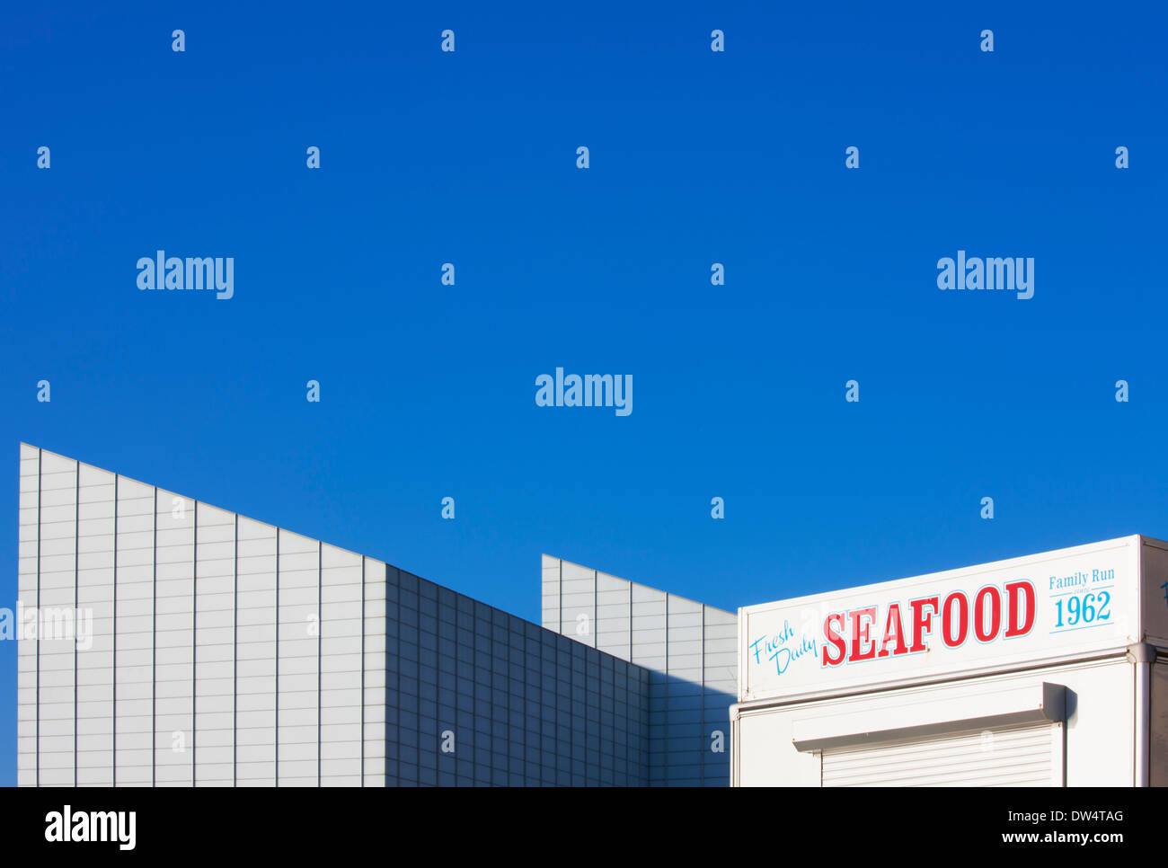 Seafood sign hi-res stock photography and images - Alamy