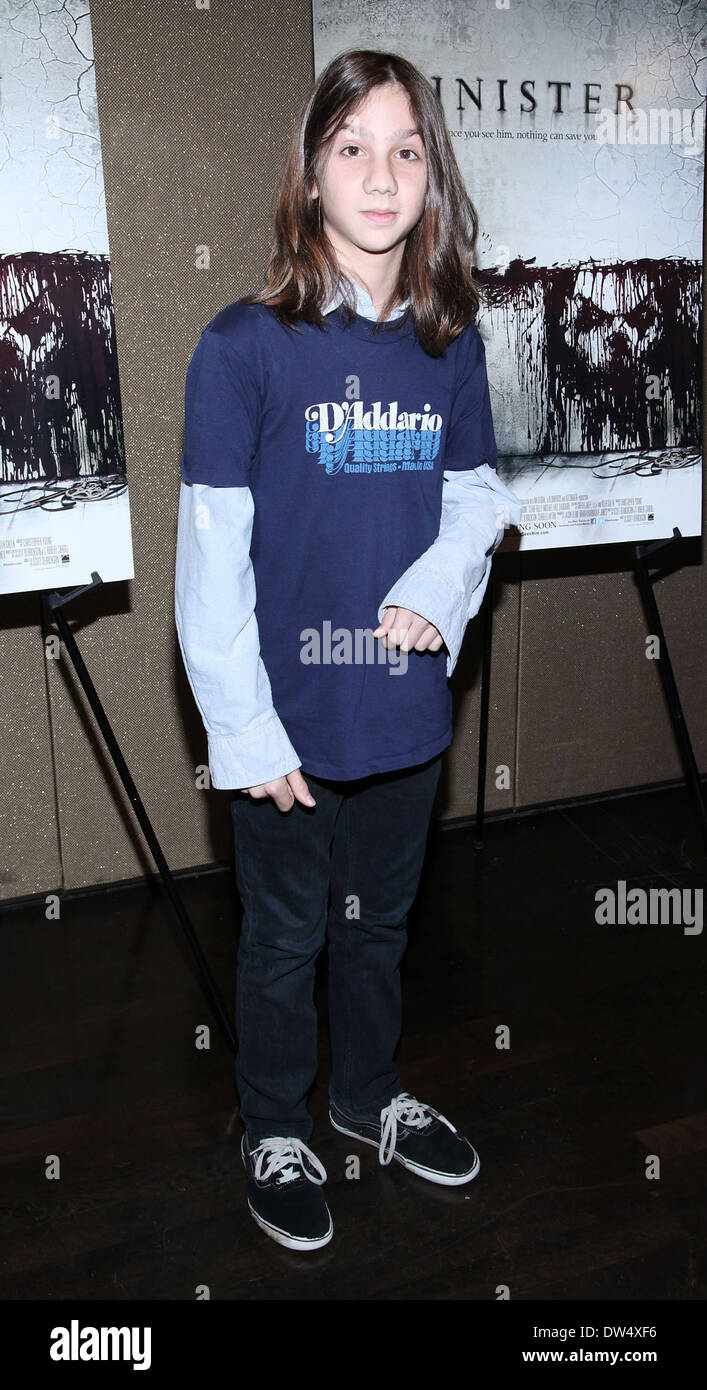 Michael hall daddario hi-res stock photography and images - Alamy