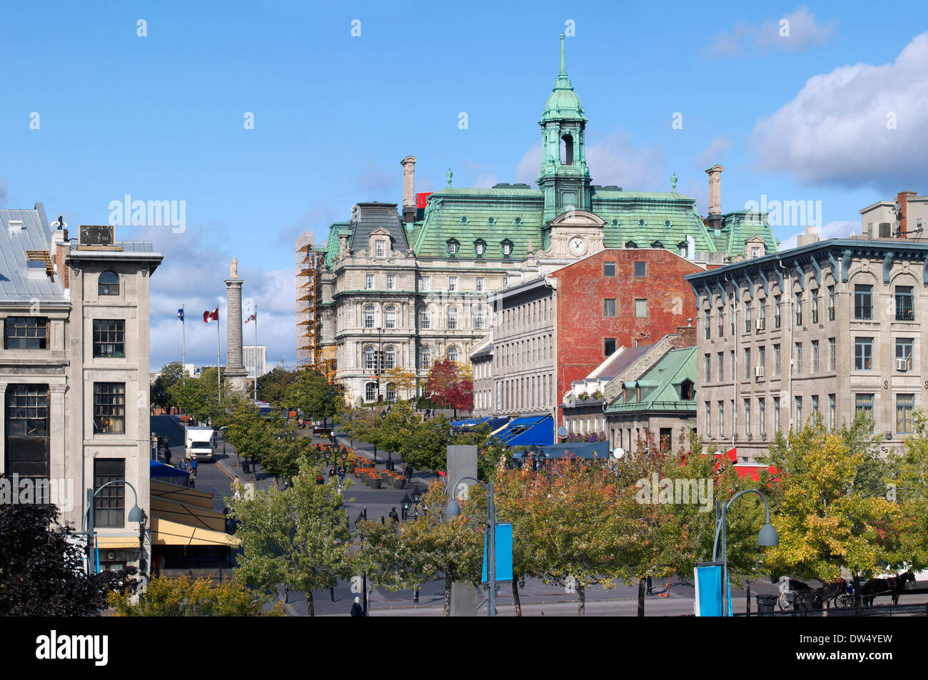 Montreal french architecture hi-res stock photography and images - Alamy