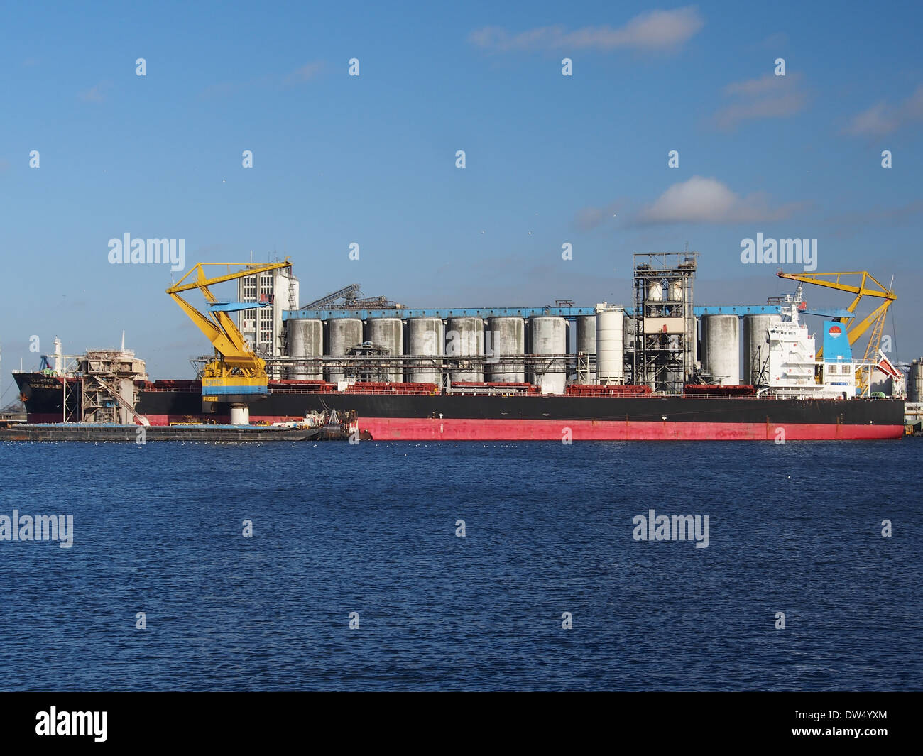 The Sinokor Sunrise, an oil tanker with IMO number 9602148, is docked ...