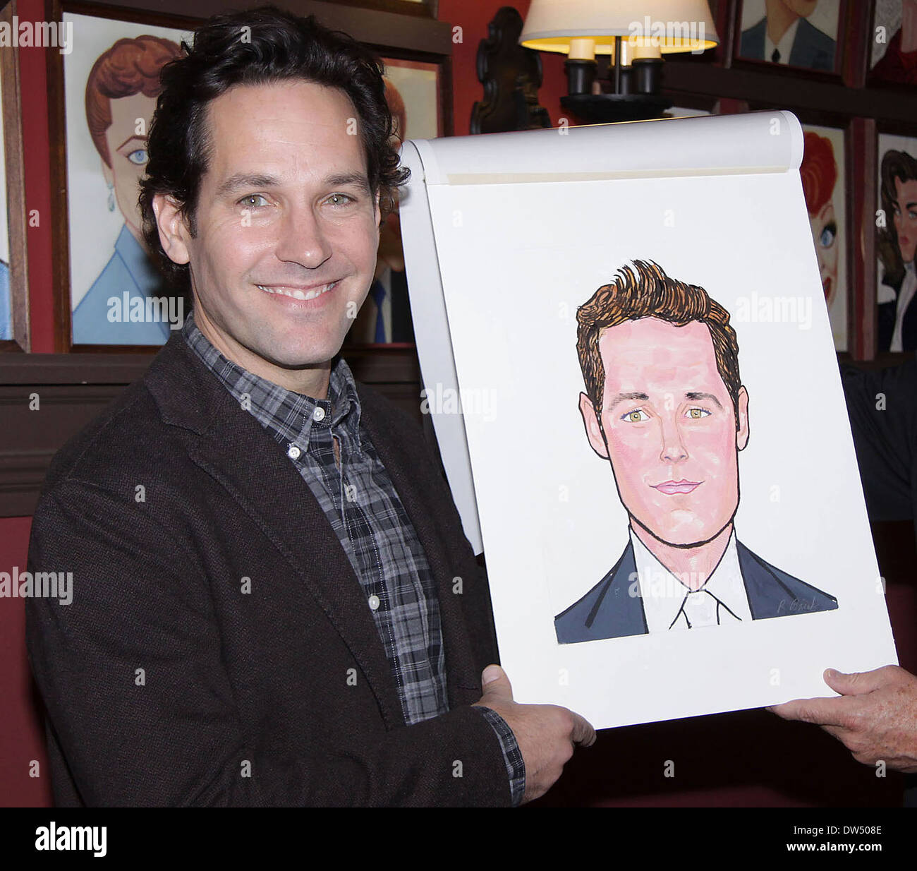 Paul Rudd at the portrait unveiling for the cast of Broadway play ...