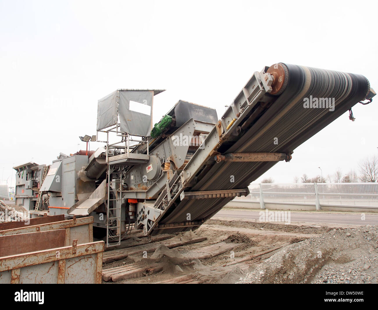 The SBM mobile crusher is a construction machine used for crushing ...